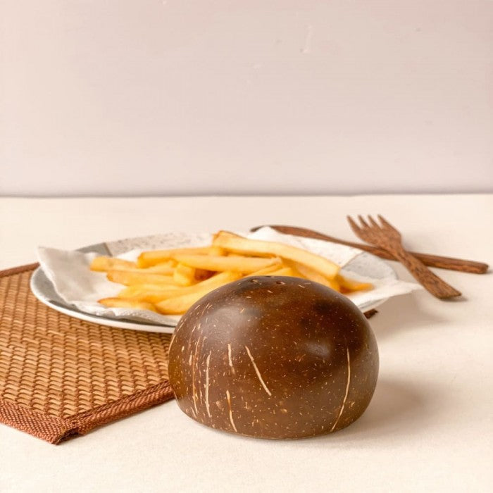 OnEarth Salt & Pepper Coconut Shell Shakers – Goli Soda Sustainable ...